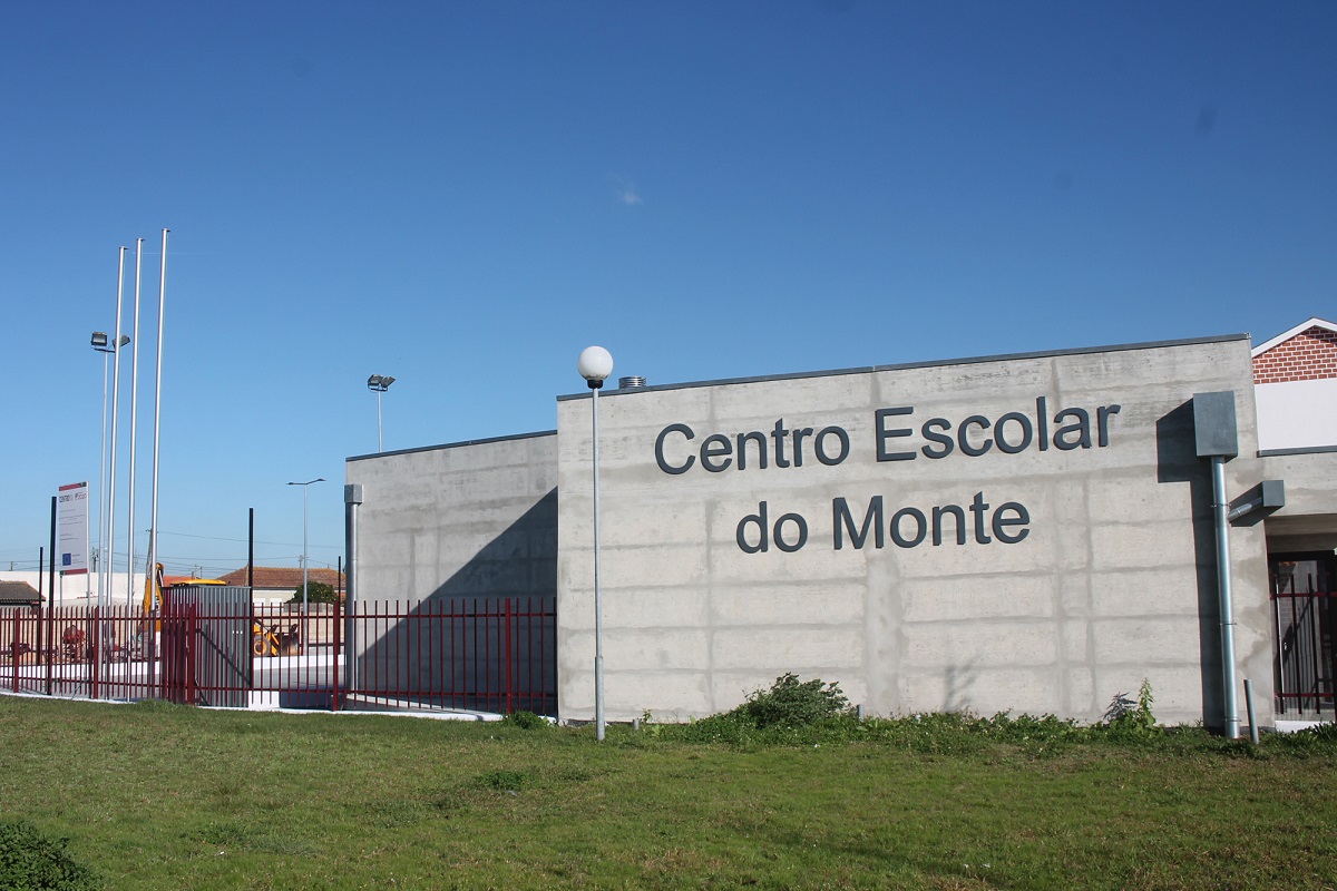 Alunos inauguraram novo centro escolar do Monte na Murtosa - Notícias ...