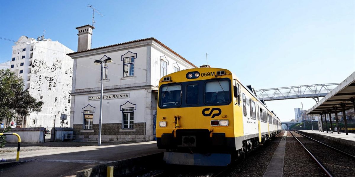 Nova passagem sobre Linha do Oeste abre no sábado nas Caldas da Rainha ...