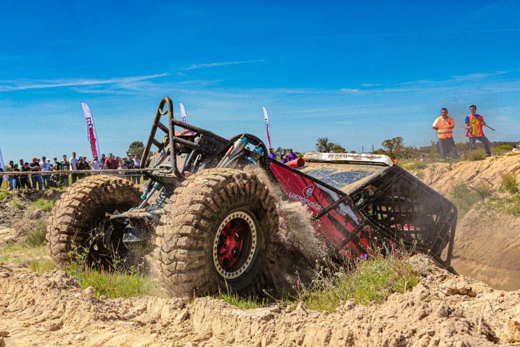 Gouveia recebe pela primeira vez um campeonato nacional de Trial 4x4 ...