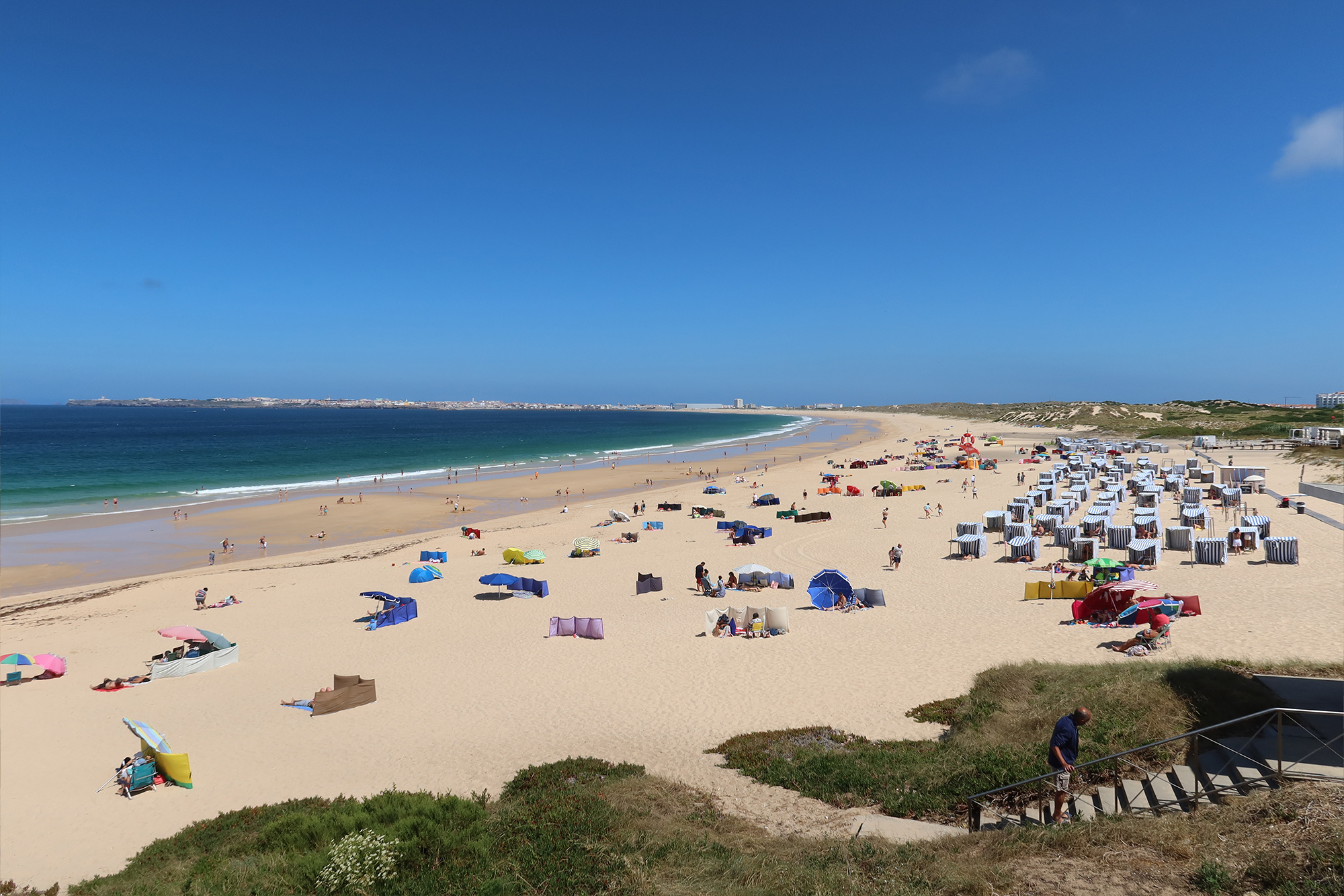 Praias de Peniche distinguidas com Bandeira Azul - Notícias do Centro